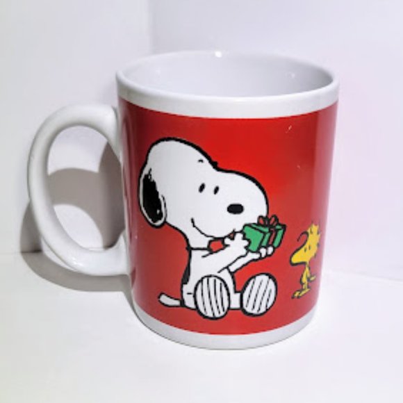 Peanuts | Dining | Official Xmas Peanuts Red Coffee Mug With Snoopy And ...